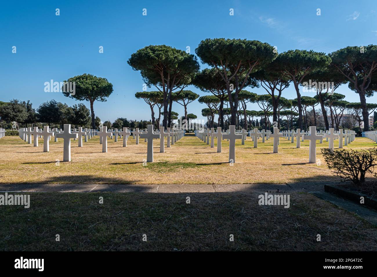 Long Rows of Headstones in the American Cemetary And Memorial in ...