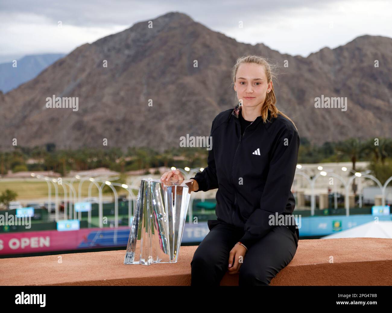 Rybakina indian wells 2023 trophy hi-res stock photography and images ...