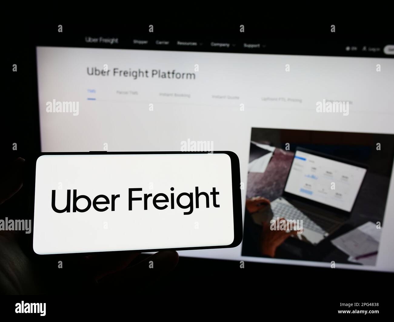Uber freight logo hi-res stock photography and images - Alamy
