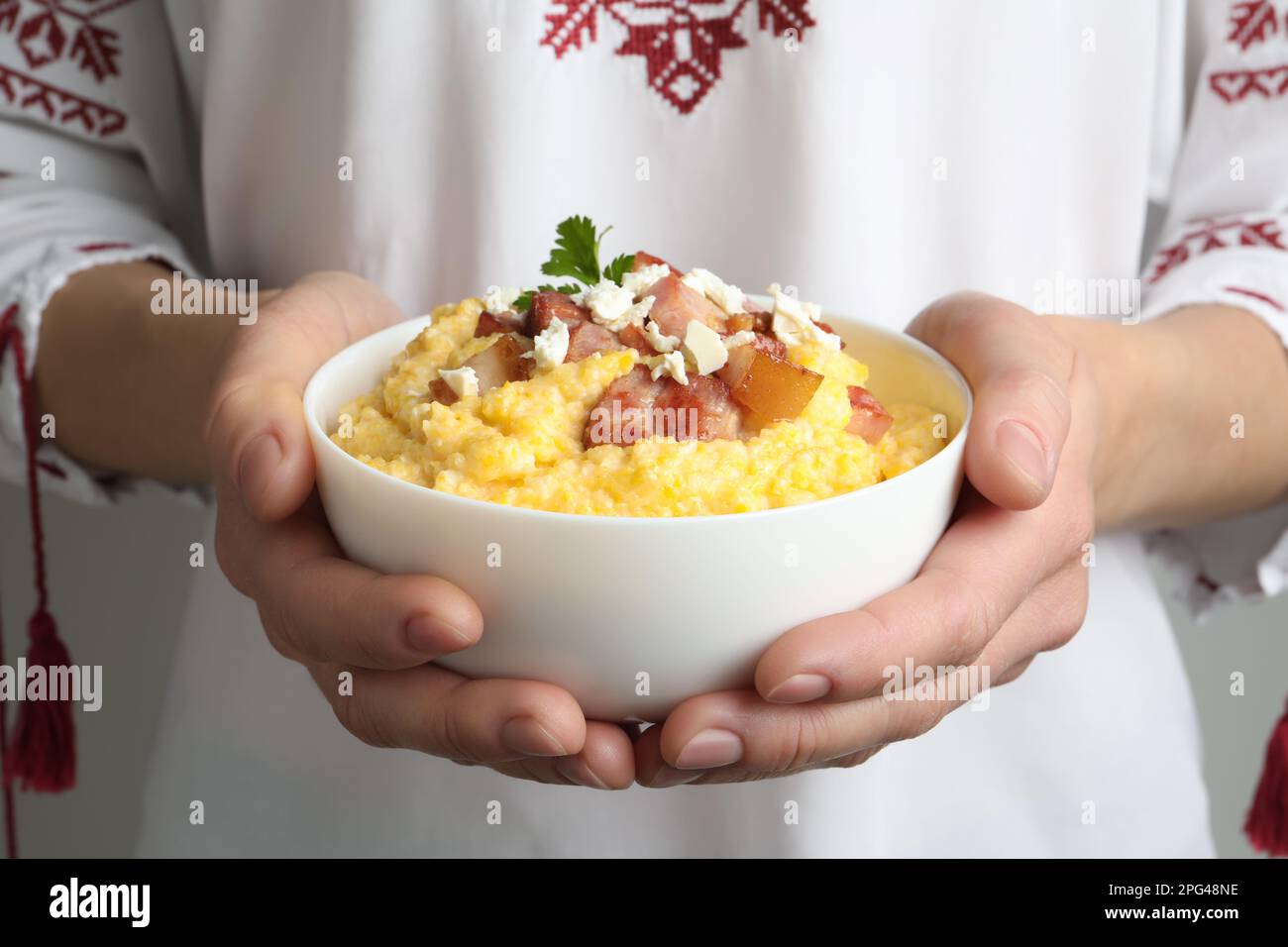 Pork scratchings woman hi-res stock photography and images - Alamy