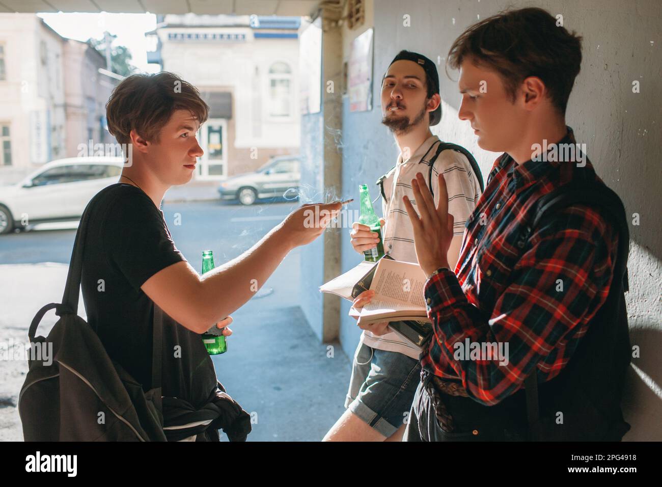 teenage bad influence refusal smoking urban youth Stock Photo - Alamy