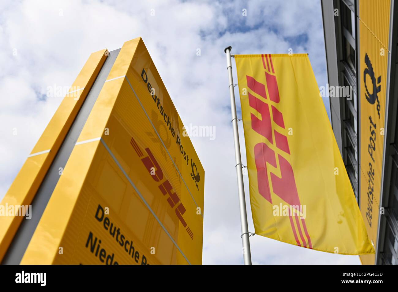 Deutsche Post DHL put Germany's largest parcel location into operation ...