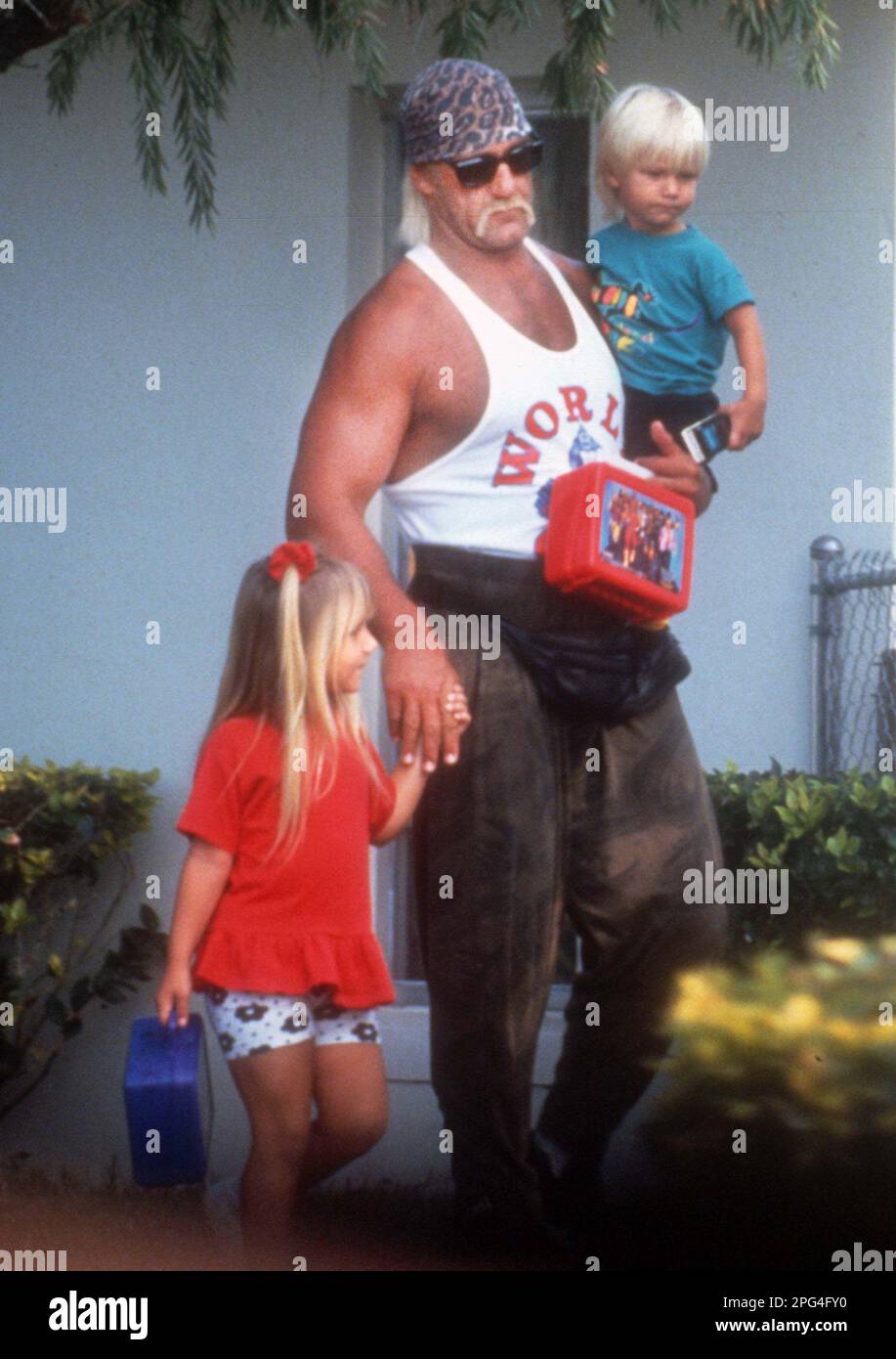 Hulk Hogan with Brooke Hogan and Nick Hogan 1989 Photo By John Barrett ... Hulk Hogan with Brooke Hogan and Nick Hogan 1989 Photo By John Barrett ...