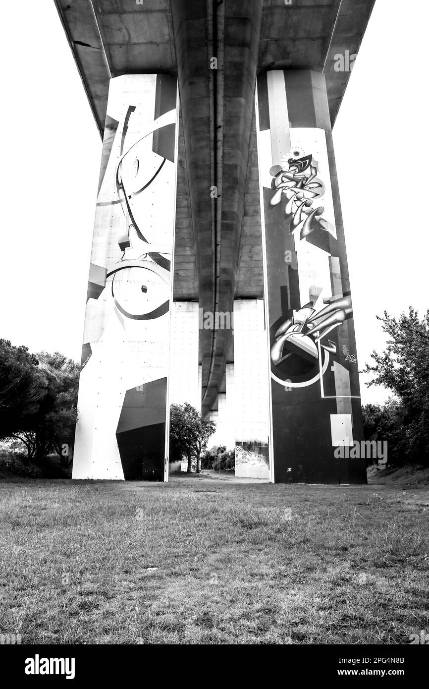 Lisbon, Portugal- October 21, 2022: Beautiful graffiti at the base of ...