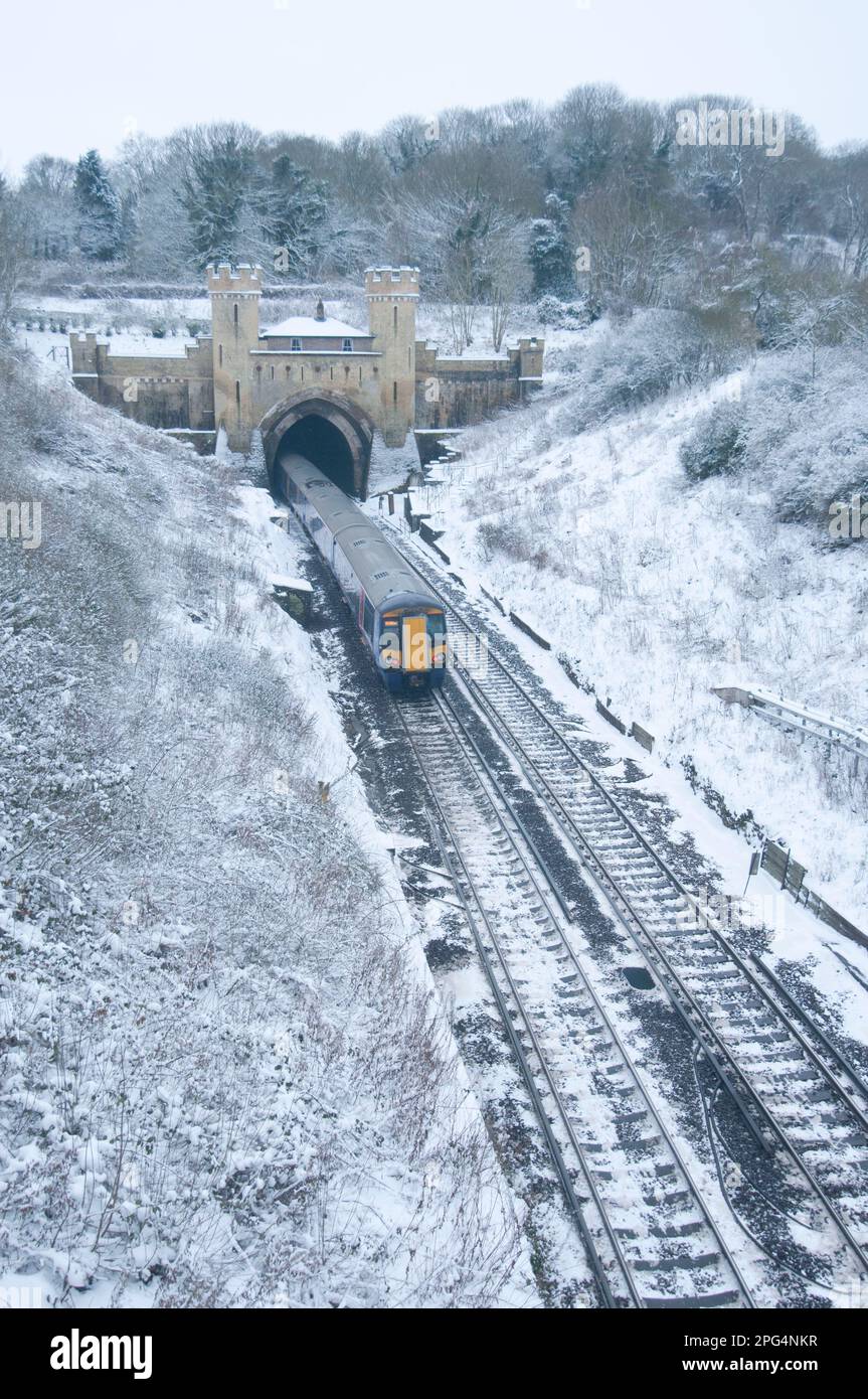Brighton line hi-res stock photography and images - Alamy