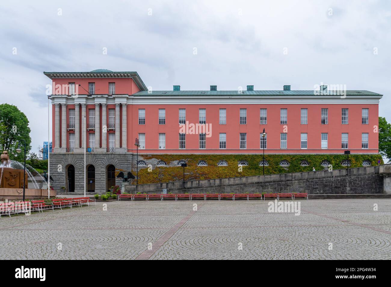 The pink town hall of Haugesund, Norway Stock Photo - Alamy