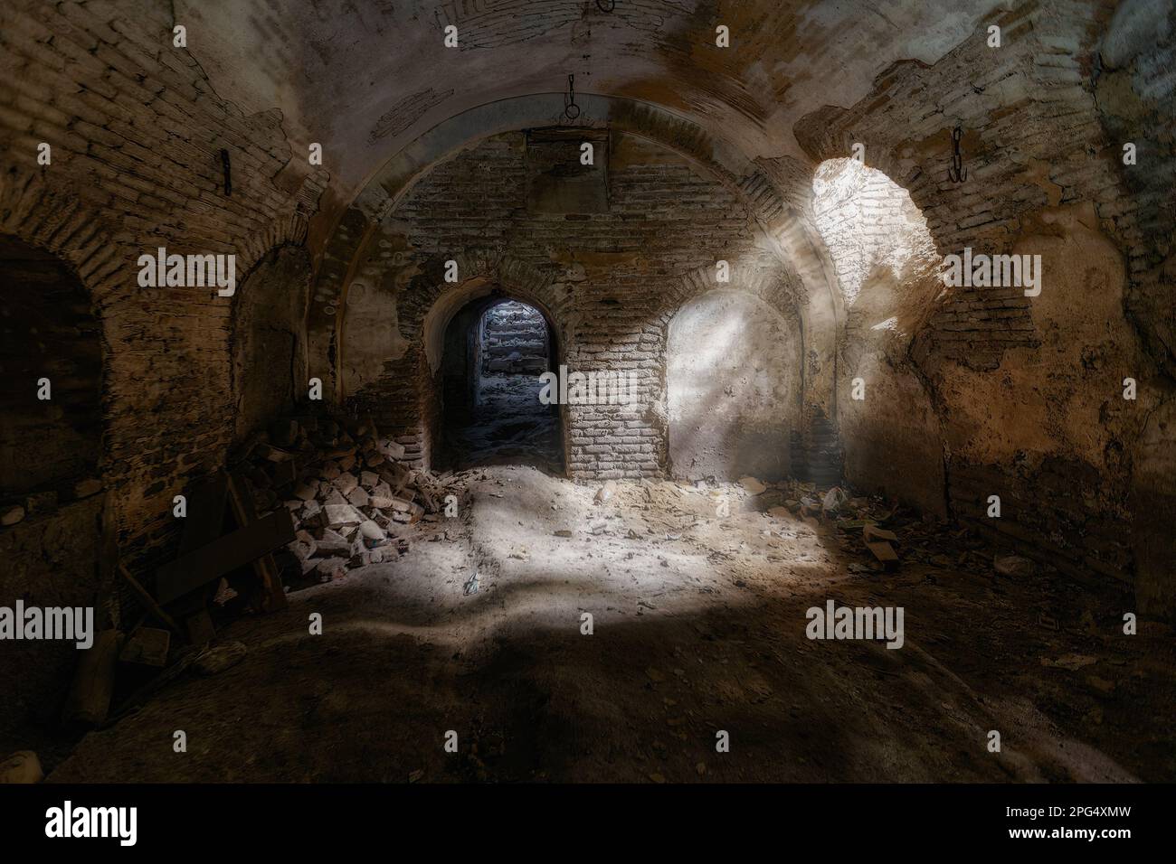 Dark underground cellar under old castle Stock Photo - Alamy