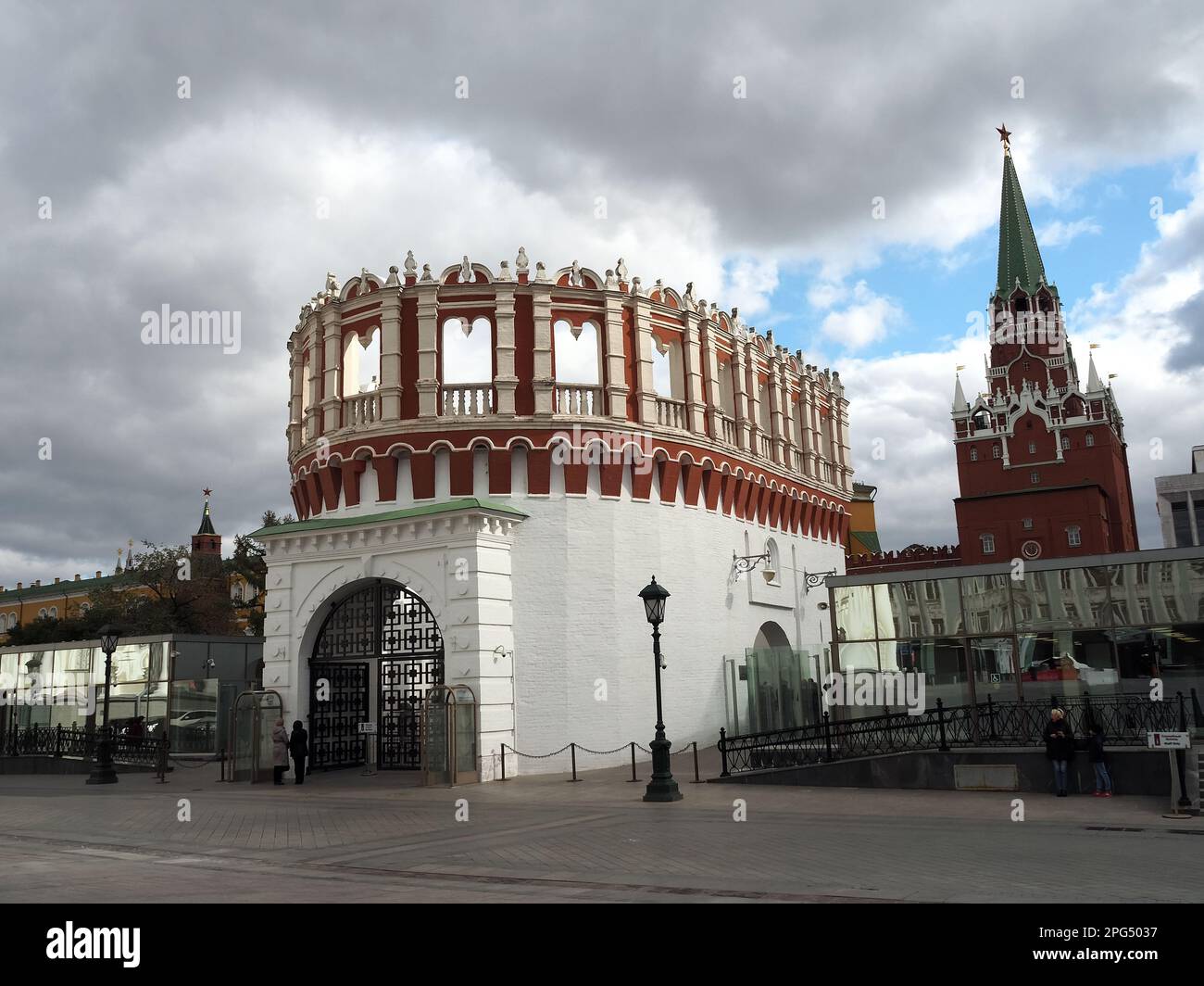 Kutafiya (Predmostnaya) Tower, Kremlin, Moskovskiy Kreml, Moscow ...