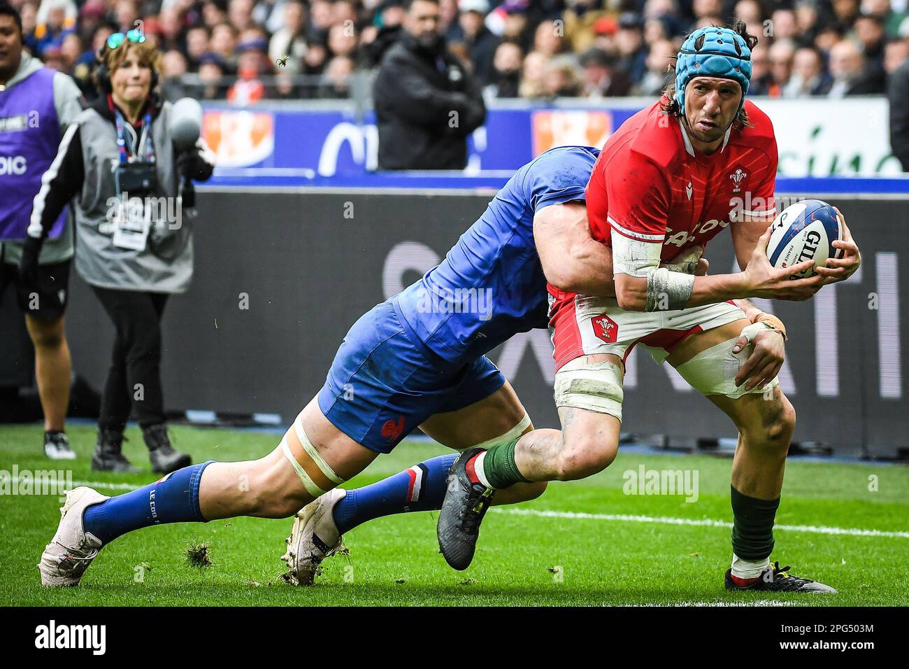 Justin tipuric wales hi-res stock photography and images - Alamy