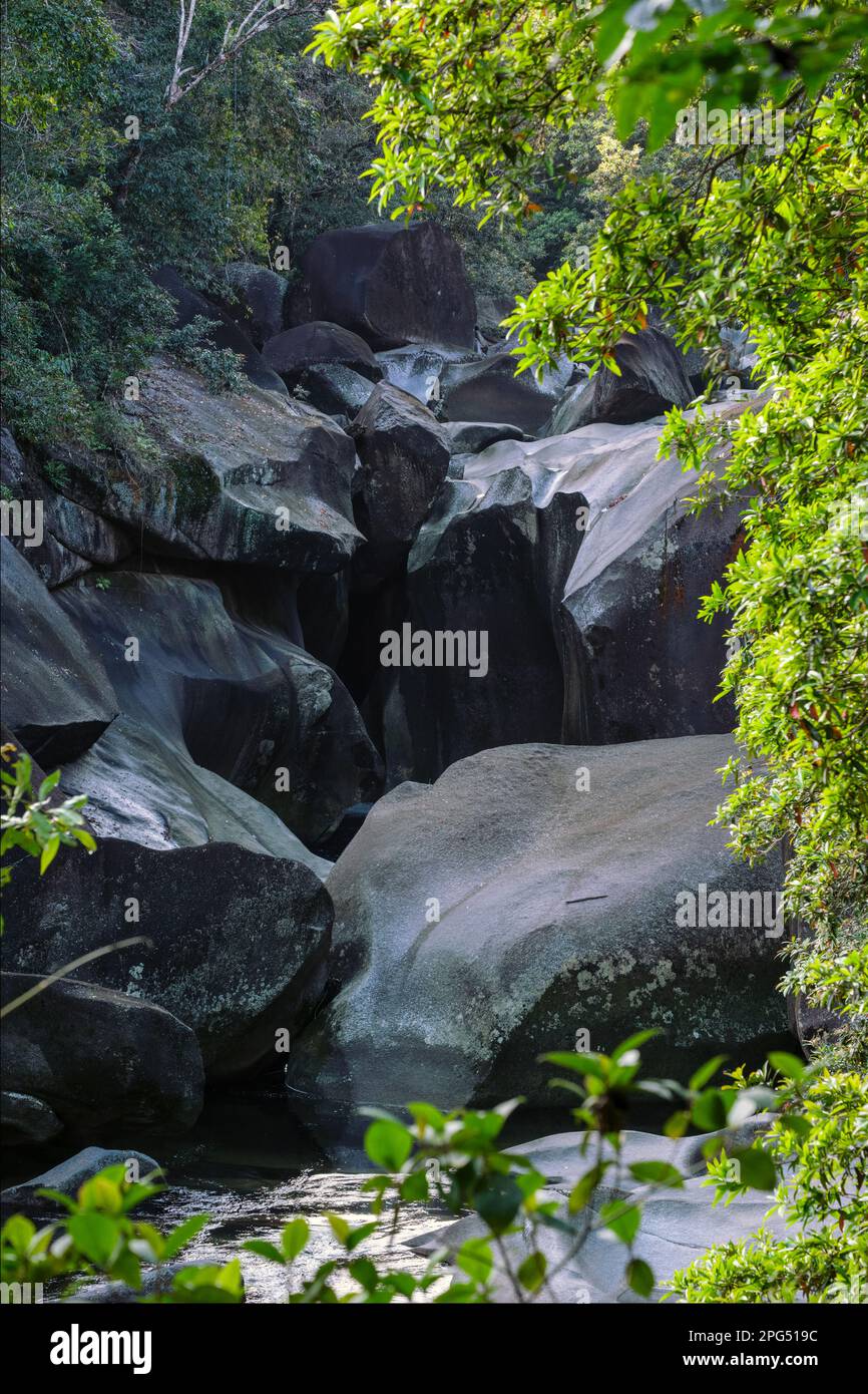 Babinda boulders scenic reserve hi-res stock photography and images - Alamy