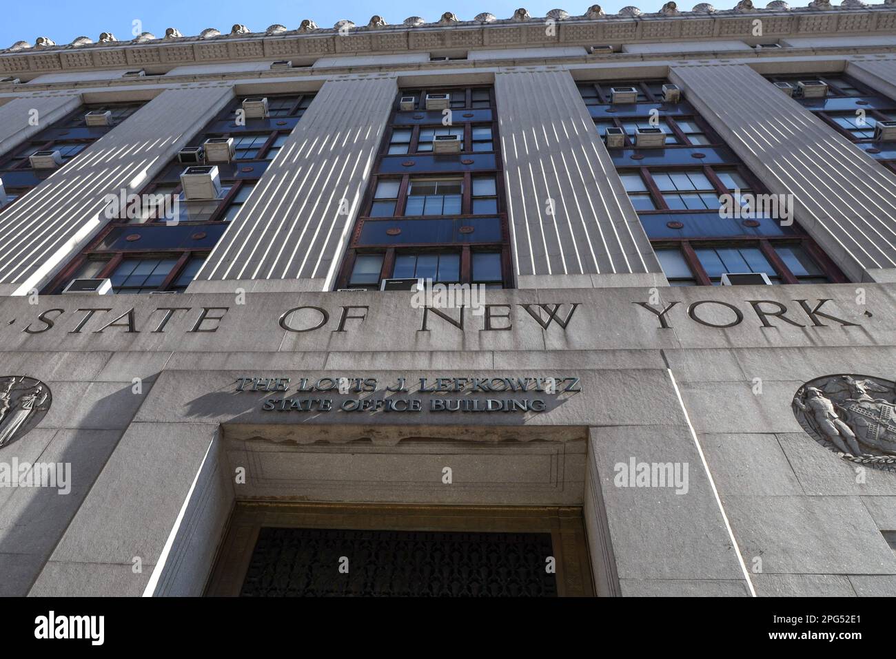 New York, US, March 20, 2023. Members of the media outside the New York ...