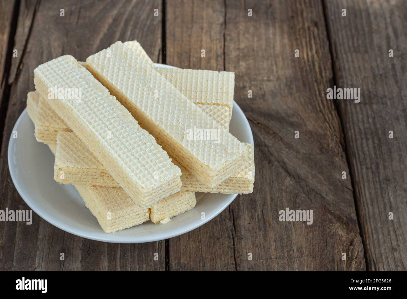 Side view stack of waffles hi-res stock photography and images - Alamy