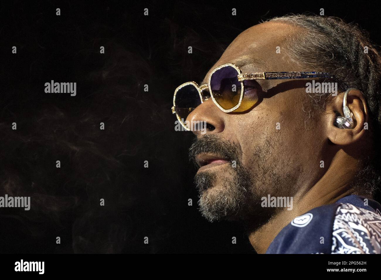 AMSTERDAM - American rapper Snoop Dogg during his performance in the ...