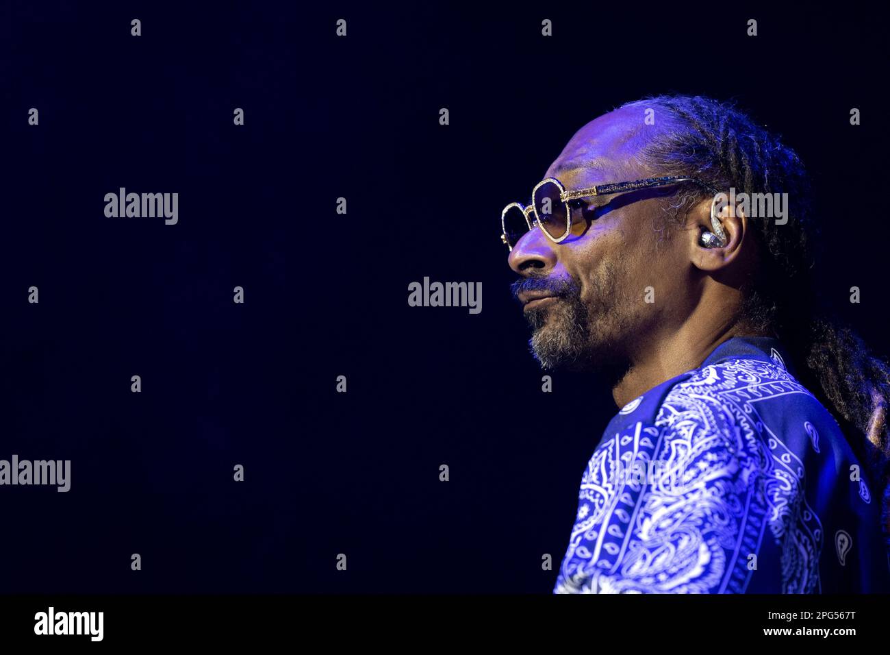 AMSTERDAM - American rapper Snoop Dogg during his performance in the ...