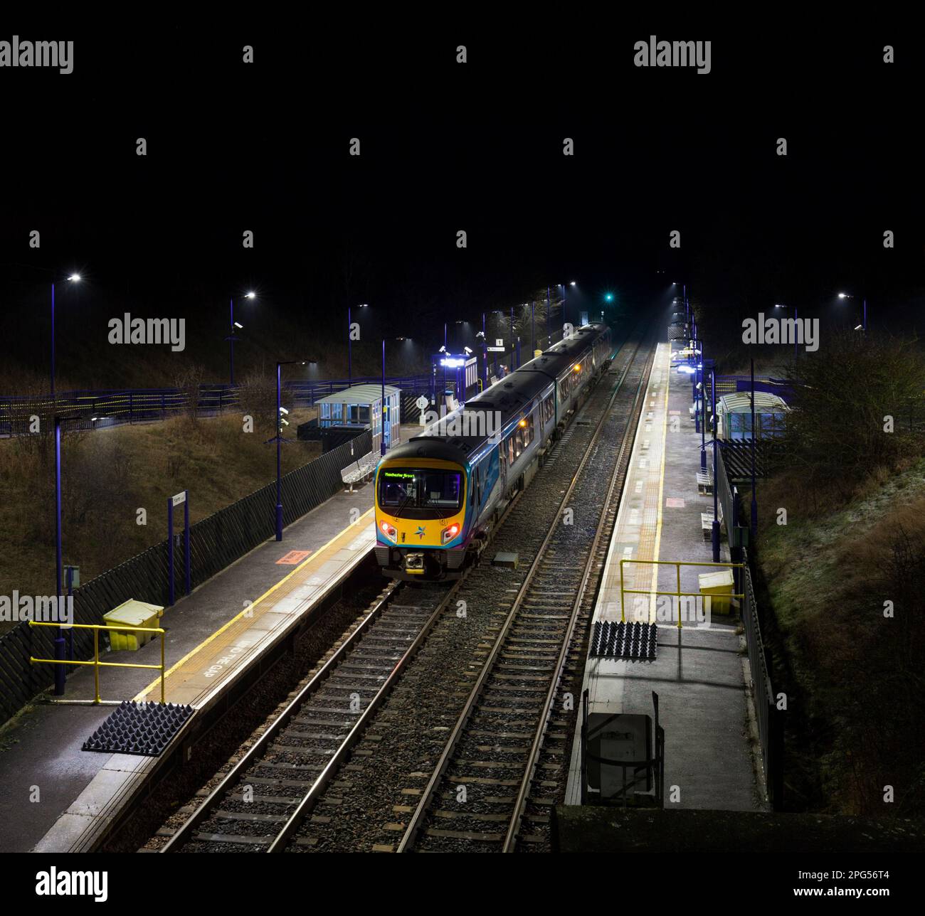 First Transpennine Expreess class 185 train calling at the 2 platform ...