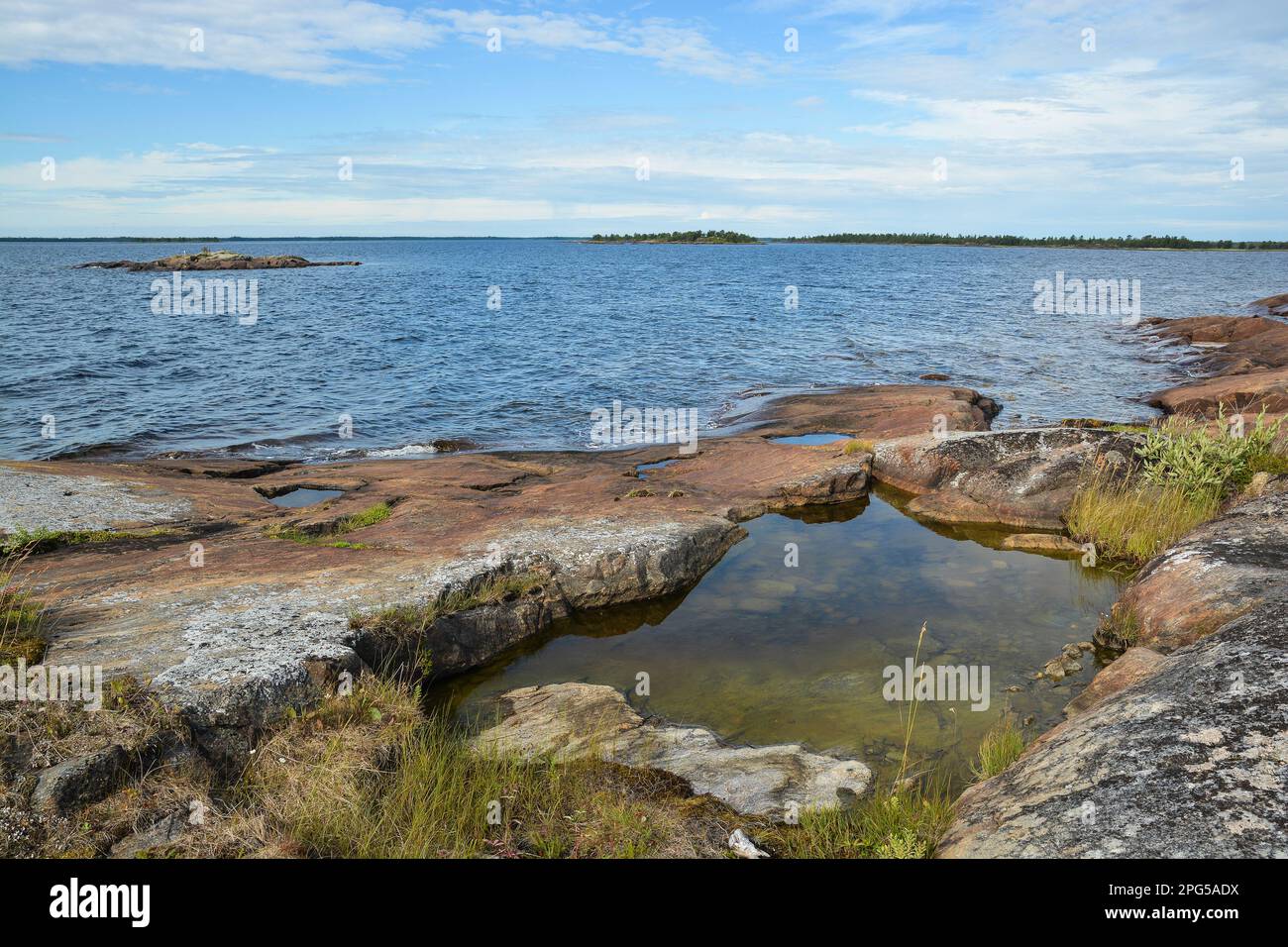 The White Sea. Summer seascape in East Karelia, Russia Stock Photo - Alamy