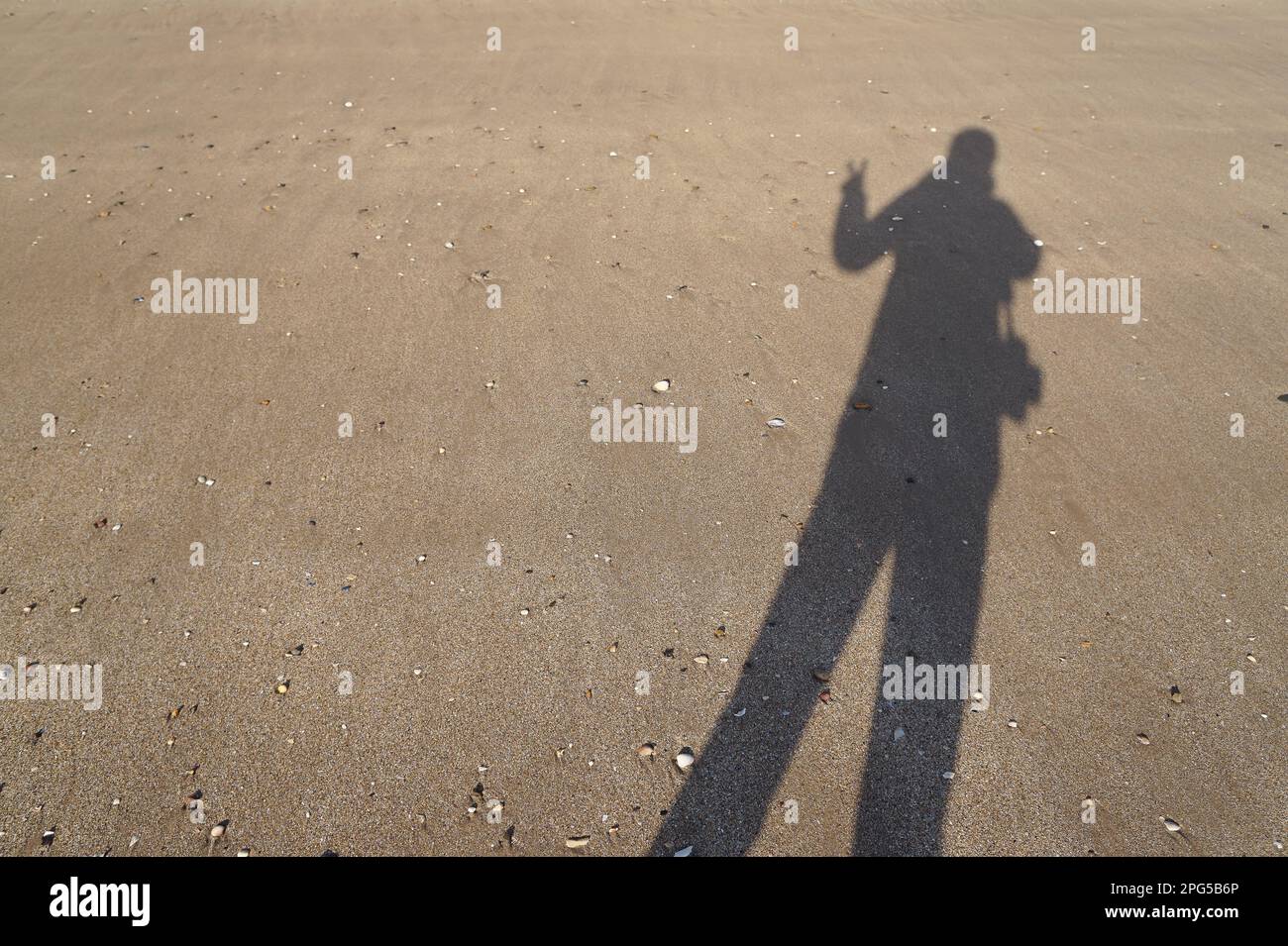 Silhouette womans hi-res stock photography and images - Alamy