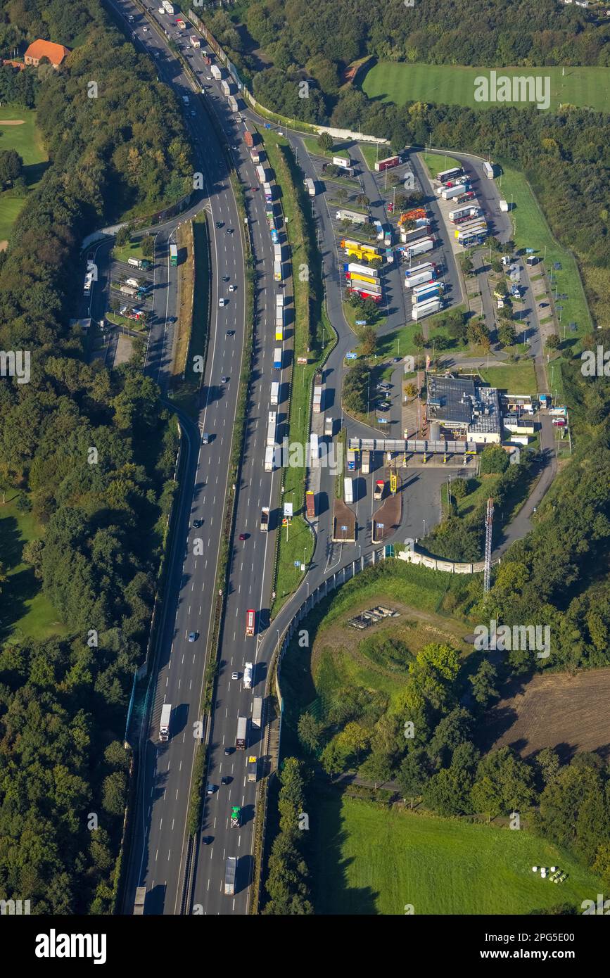 Freeway service area resser mark hi-res stock photography and images ...