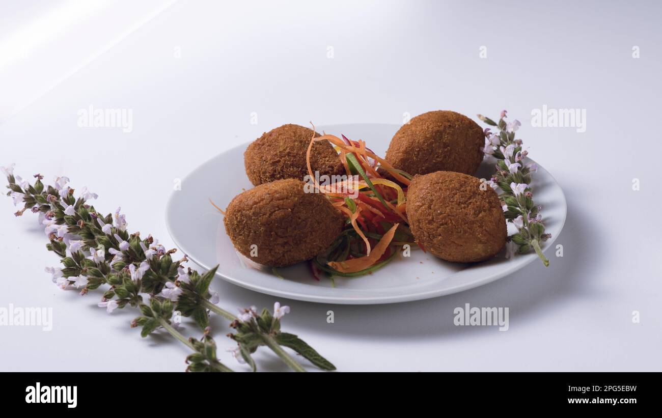 Syrian kubba hi-res stock photography and images - Alamy