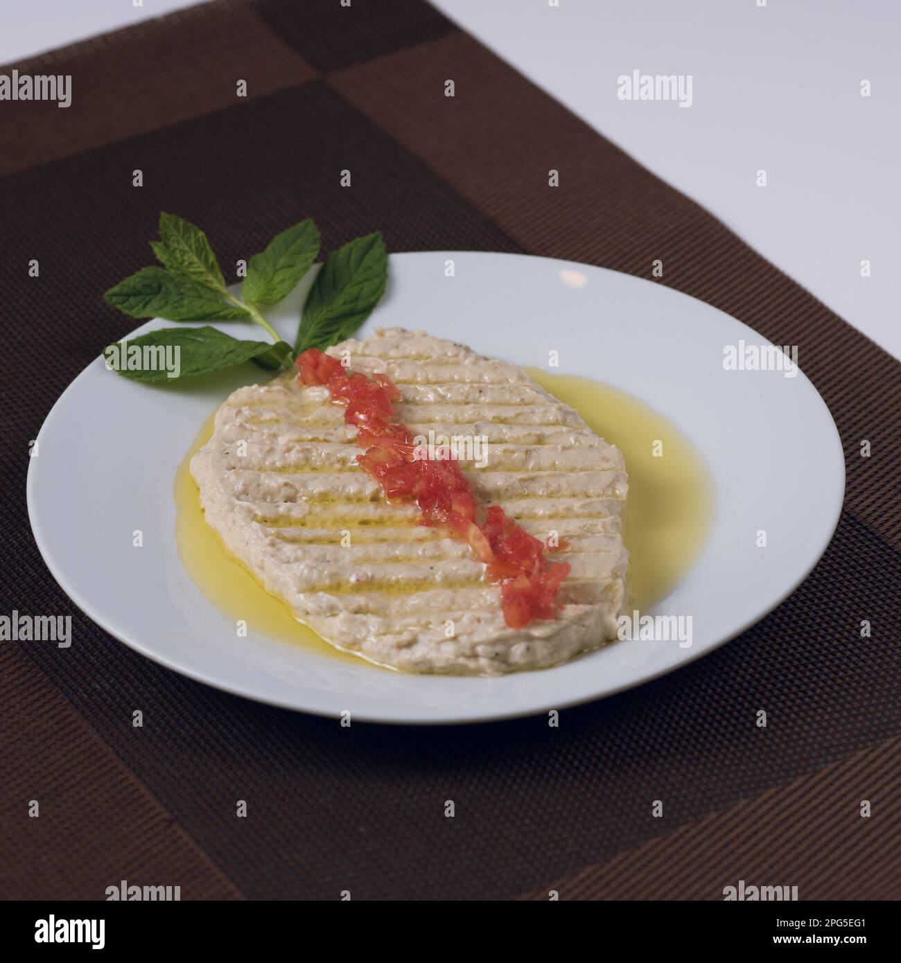 Syrian mutabbal hi-res stock photography and images - Alamy