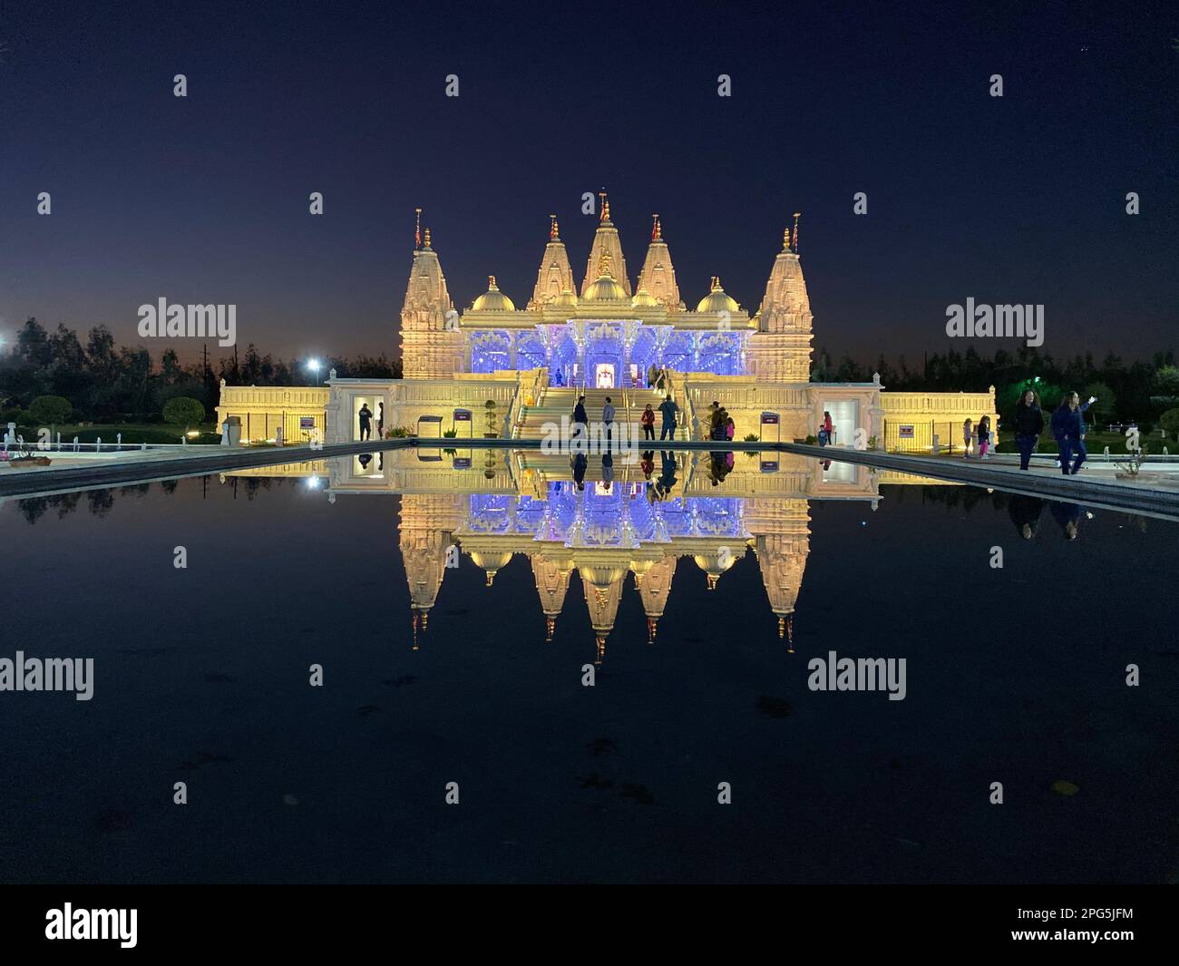 BAPS shri swaminarayan mandir Houston Stock Photo - Alamy