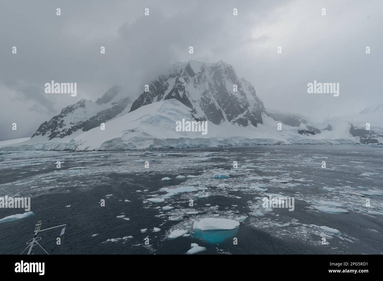 Lemaire channel navigation hi-res stock photography and images - Alamy