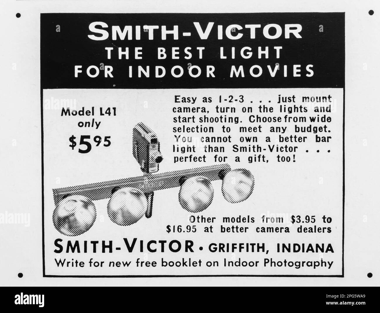 Smith-Victor light for indoor movies advert in a Natgeo magazine, December 1956 Stock Photo - Alamy