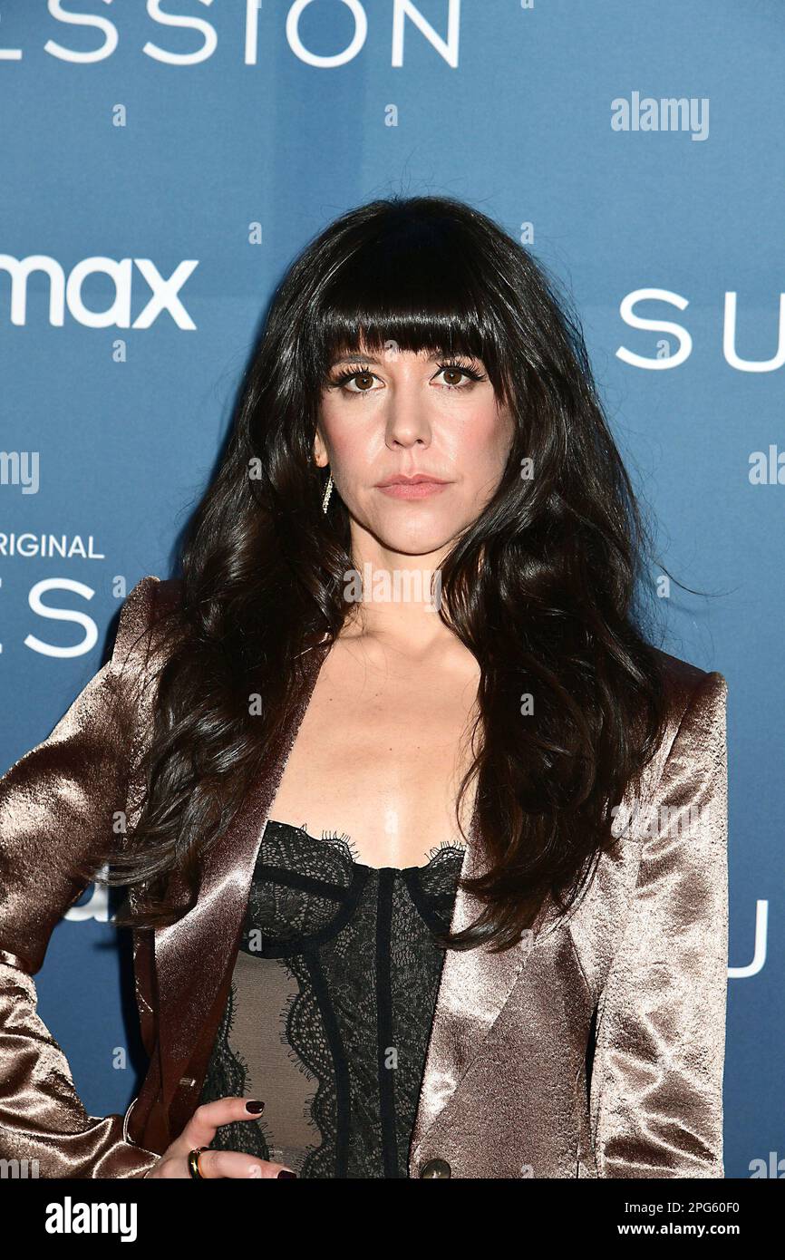 Zoe Winters attends HBO's "Succession" red carpet premiere for the ...