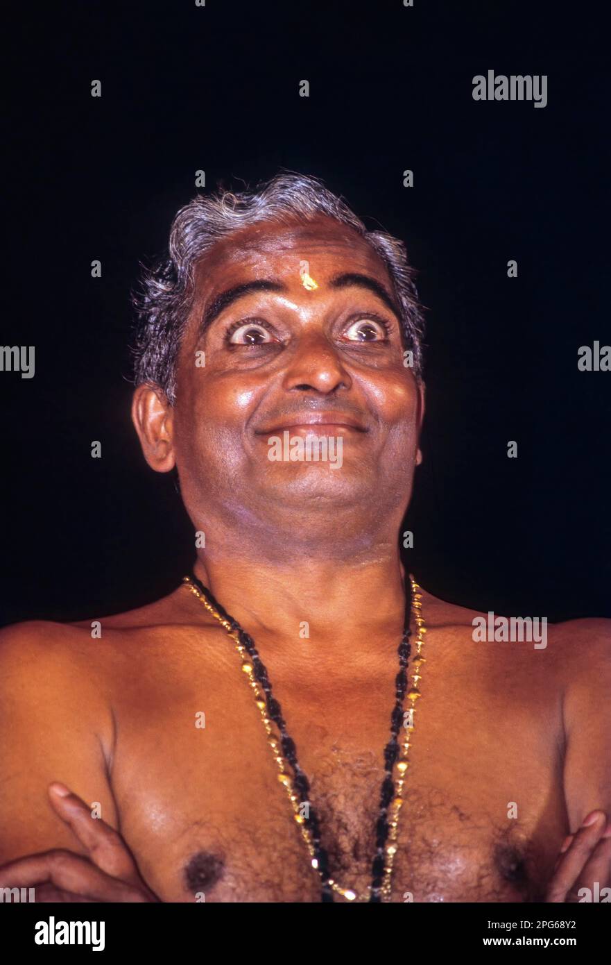 Kathakali, Kerala Kalamandalam Gopi explains Navarasam, Raudra or ...