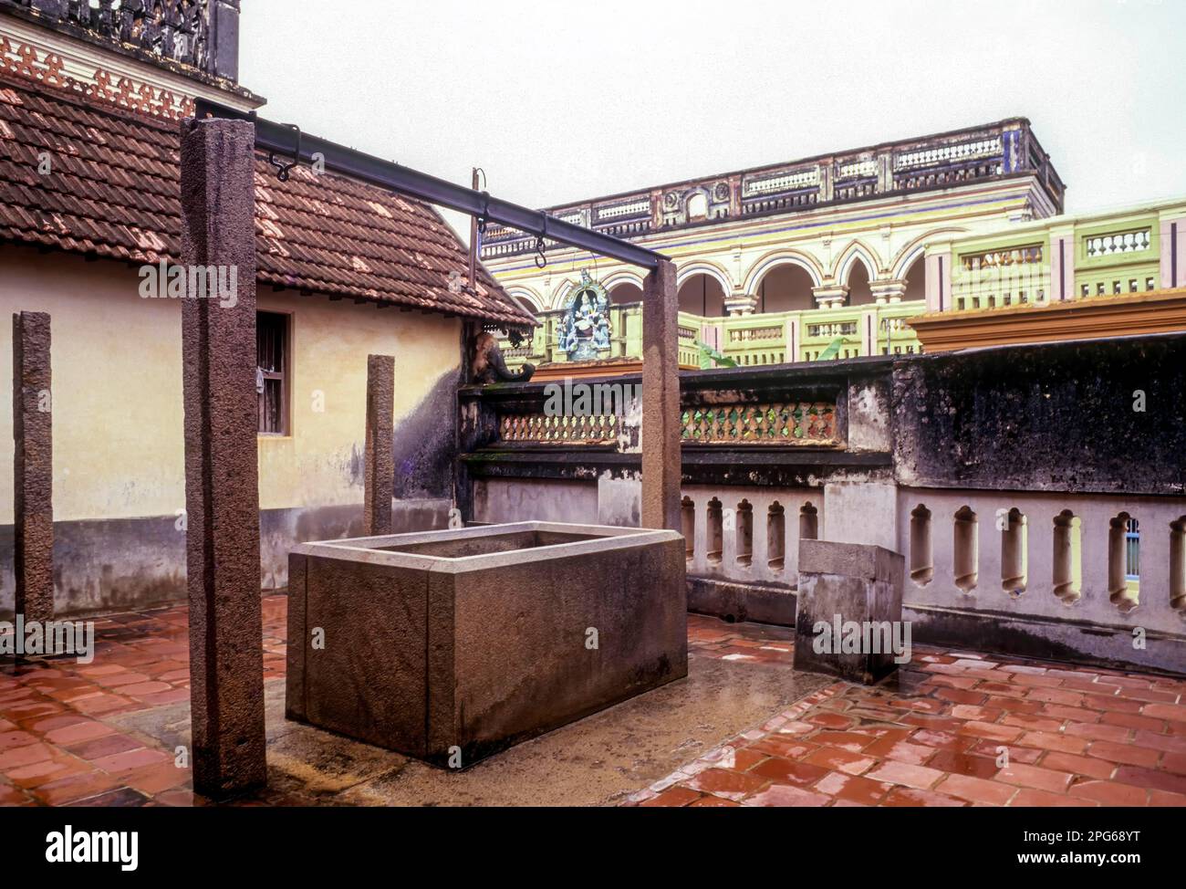 The Well a Nattukottai Chettiar house in Chettinad, Tamil Nadu, South ...
