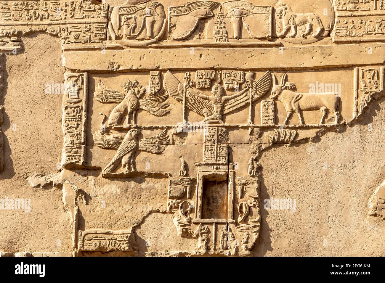 Bas Relief Scene in Kom Ombro Temple, Kom Ombro, Egypt Stock Photo - Alamy
