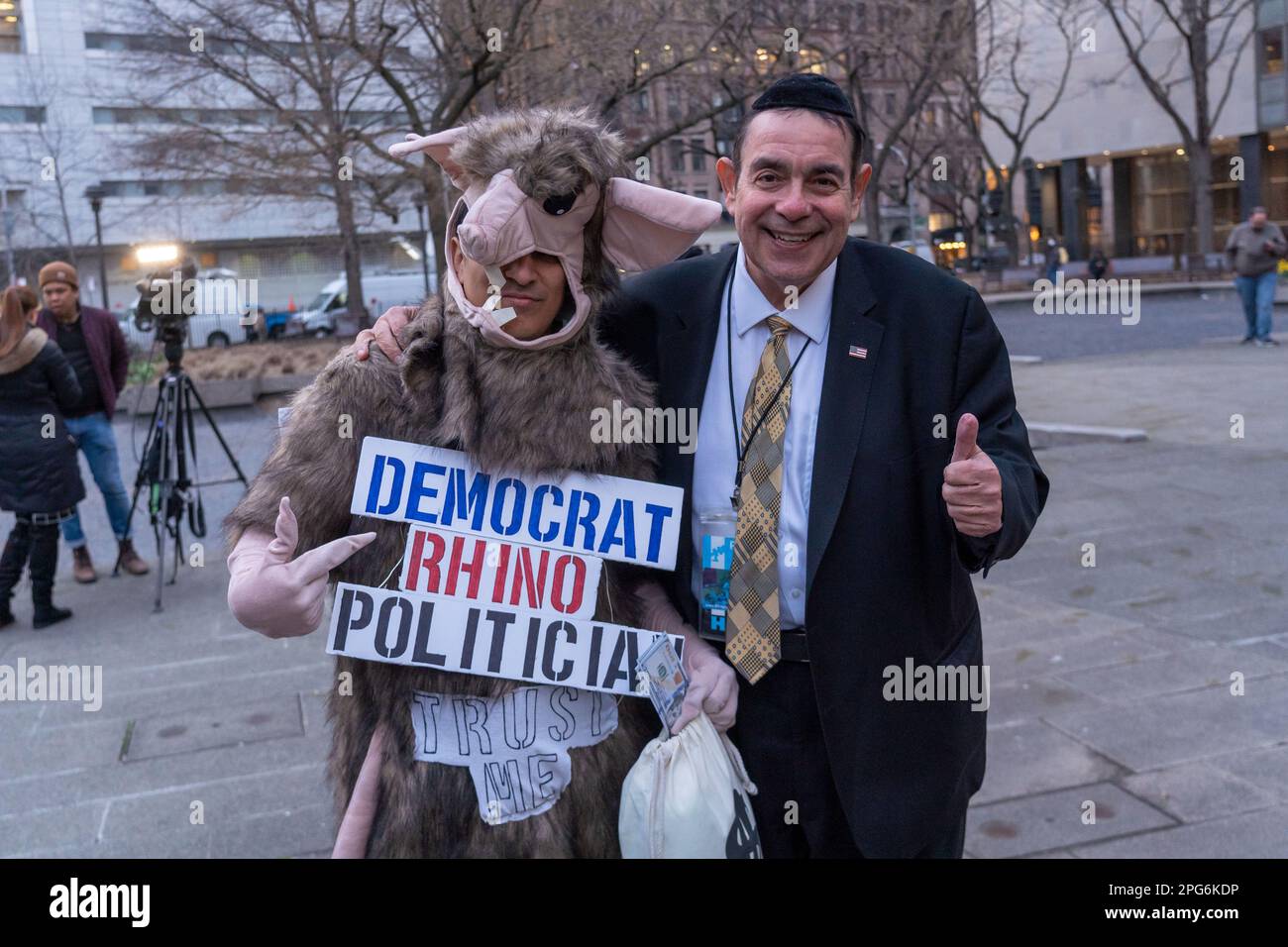 New York, United States. 20th Mar, 2023. Heshy Tischler (R) poses with ...