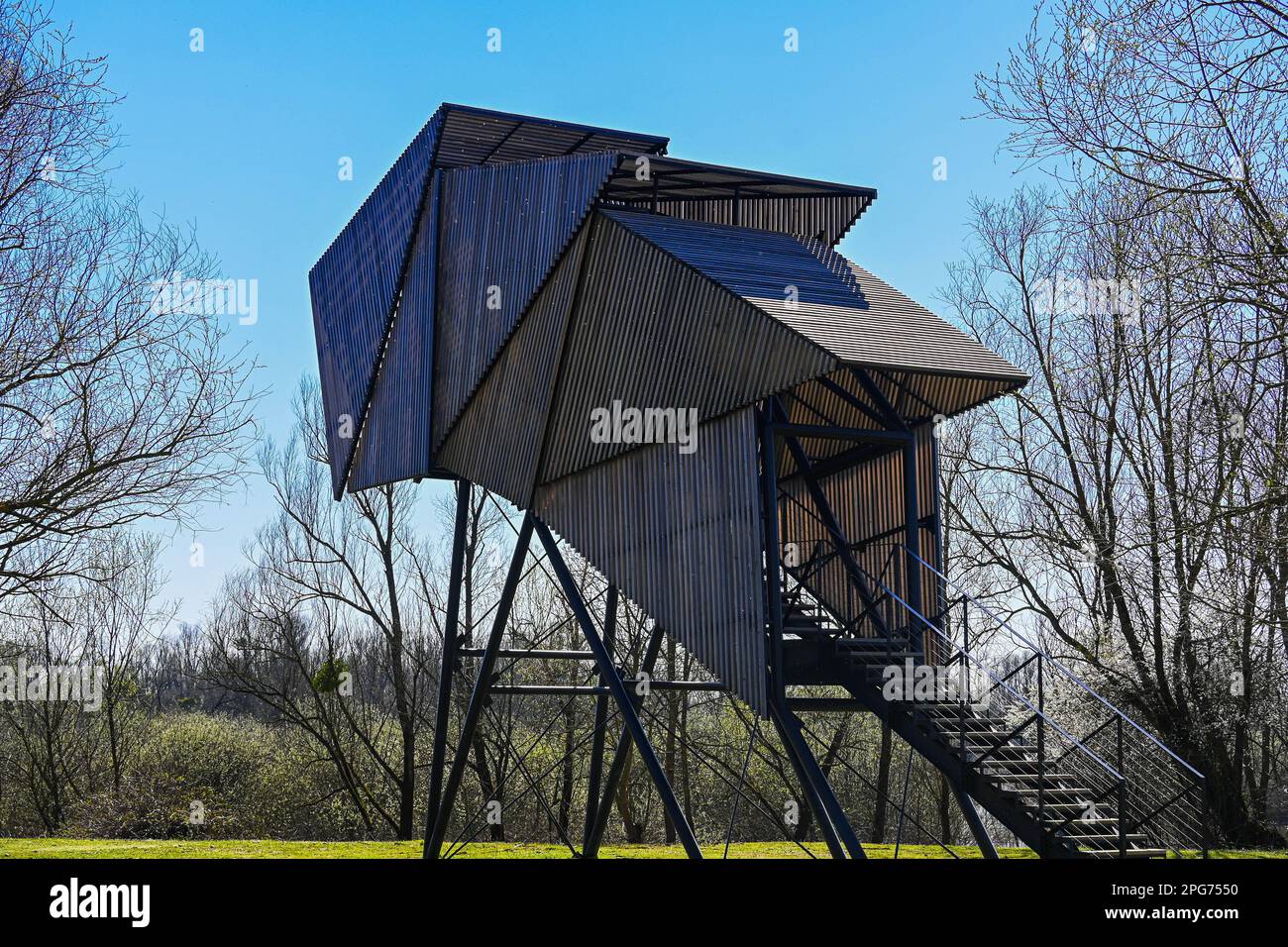 Bird watching house in Lonjsko polje Stock Photo - Alamy