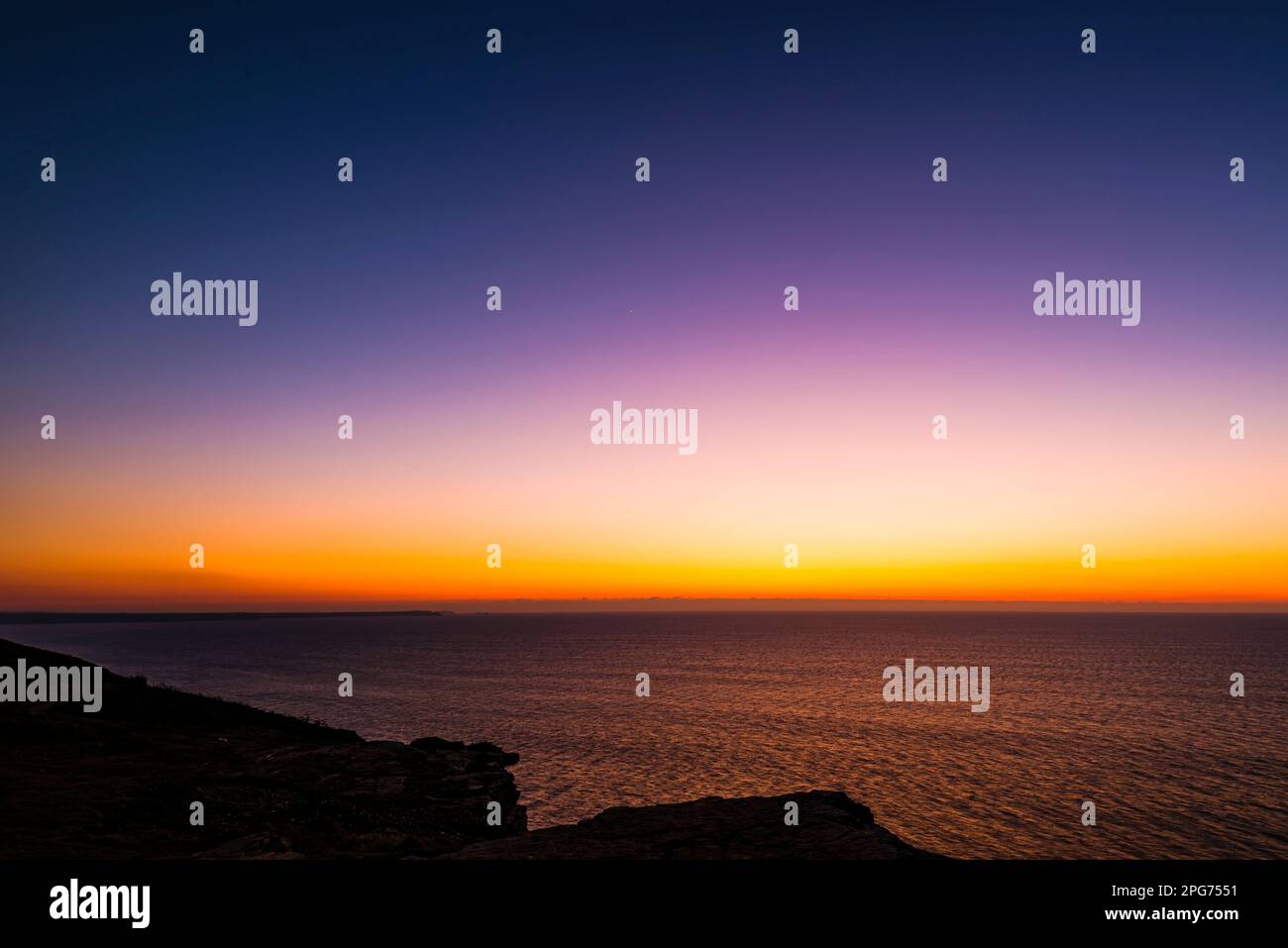 Venus and Jupiter conjunction in the skies after sunset, from Glebe ...