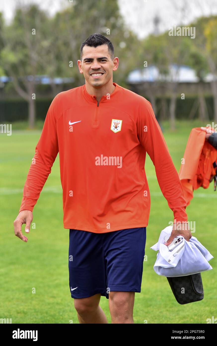 Dalian Professional F.C. defeated Shandong Taishan F.C. with 2-0 at the ...