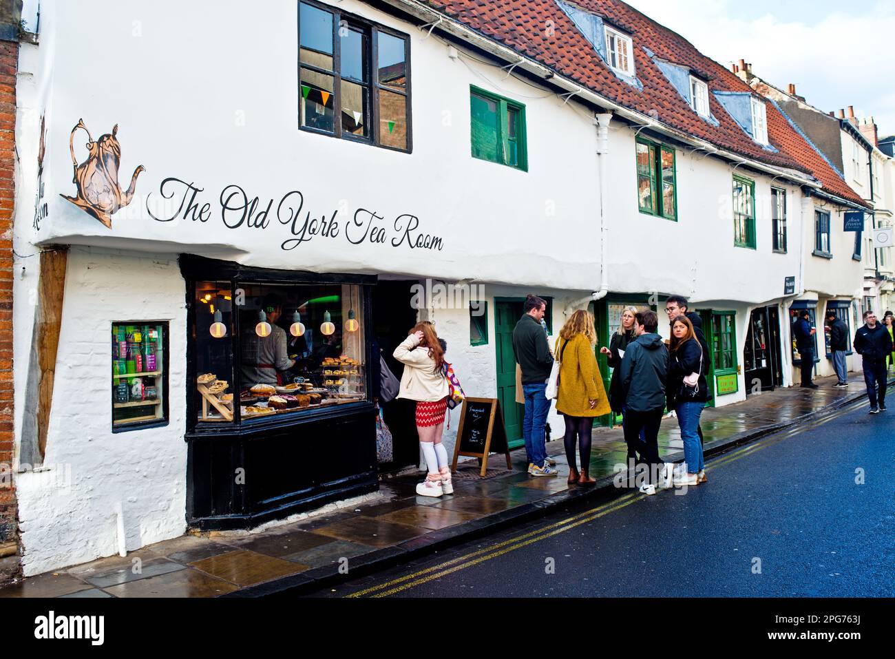 The Old York Tea Room, Our Lady Row Cottages, oldest buildings in York ...