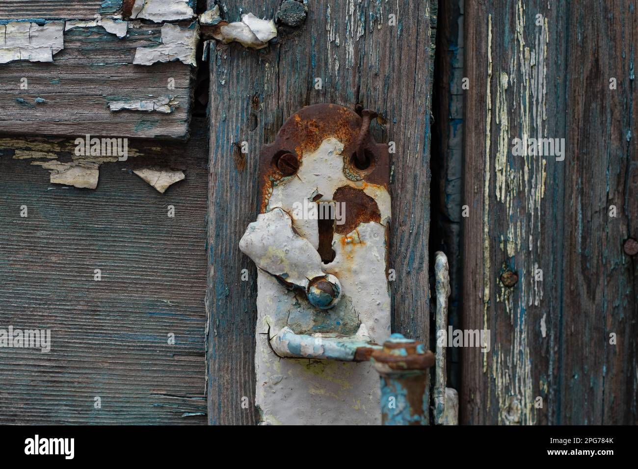 old rusty lock on the door of the house Stock Photo - Alamy