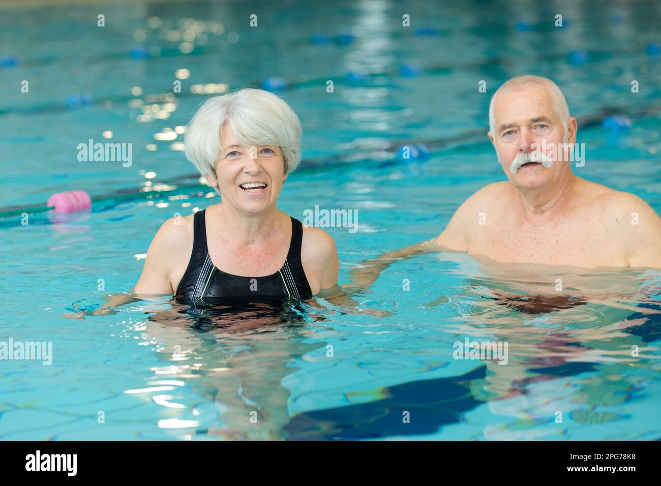 Senior gym pool hi-res stock photography and images - Alamy