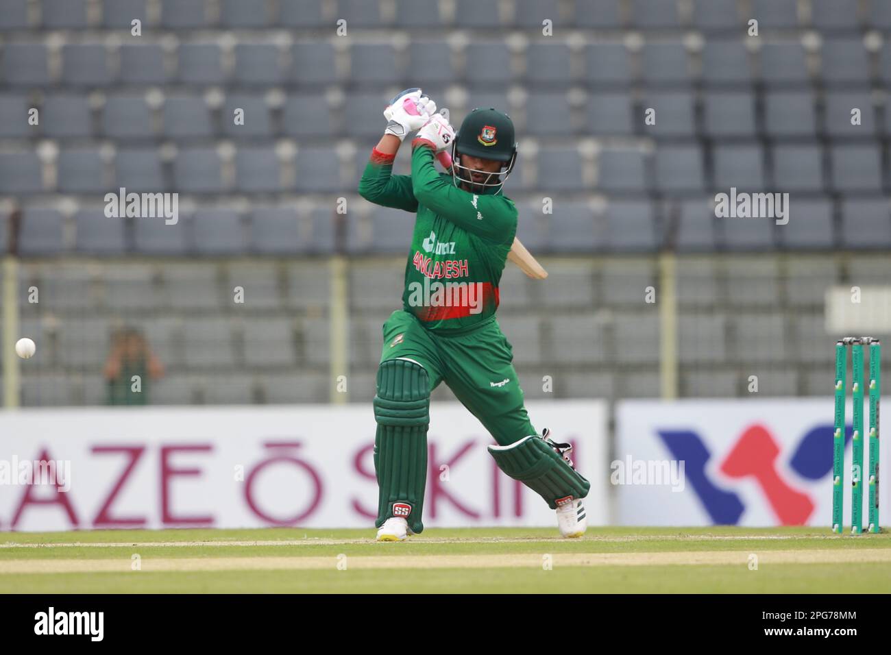 Tami hi-res stock photography and images - Alamy