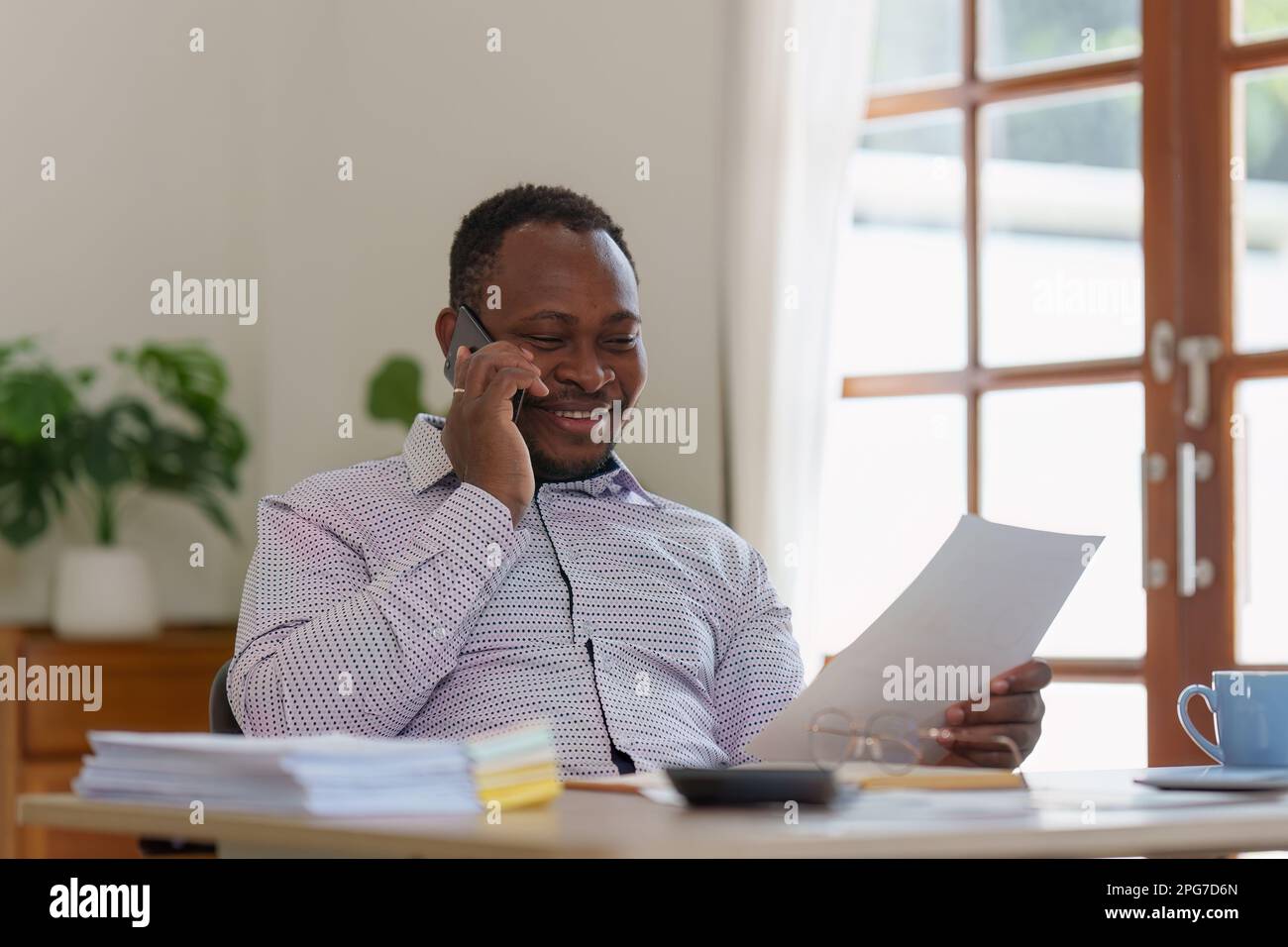 African american banker hi-res stock photography and images - Alamy