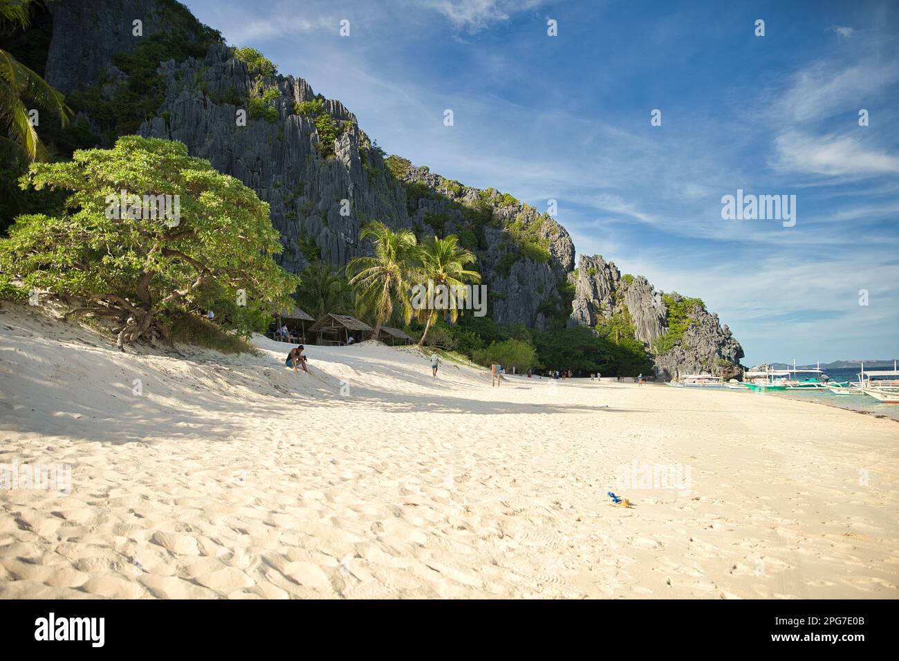 Paradise beach of Coron, Palawan in the Philippines with fine white ...