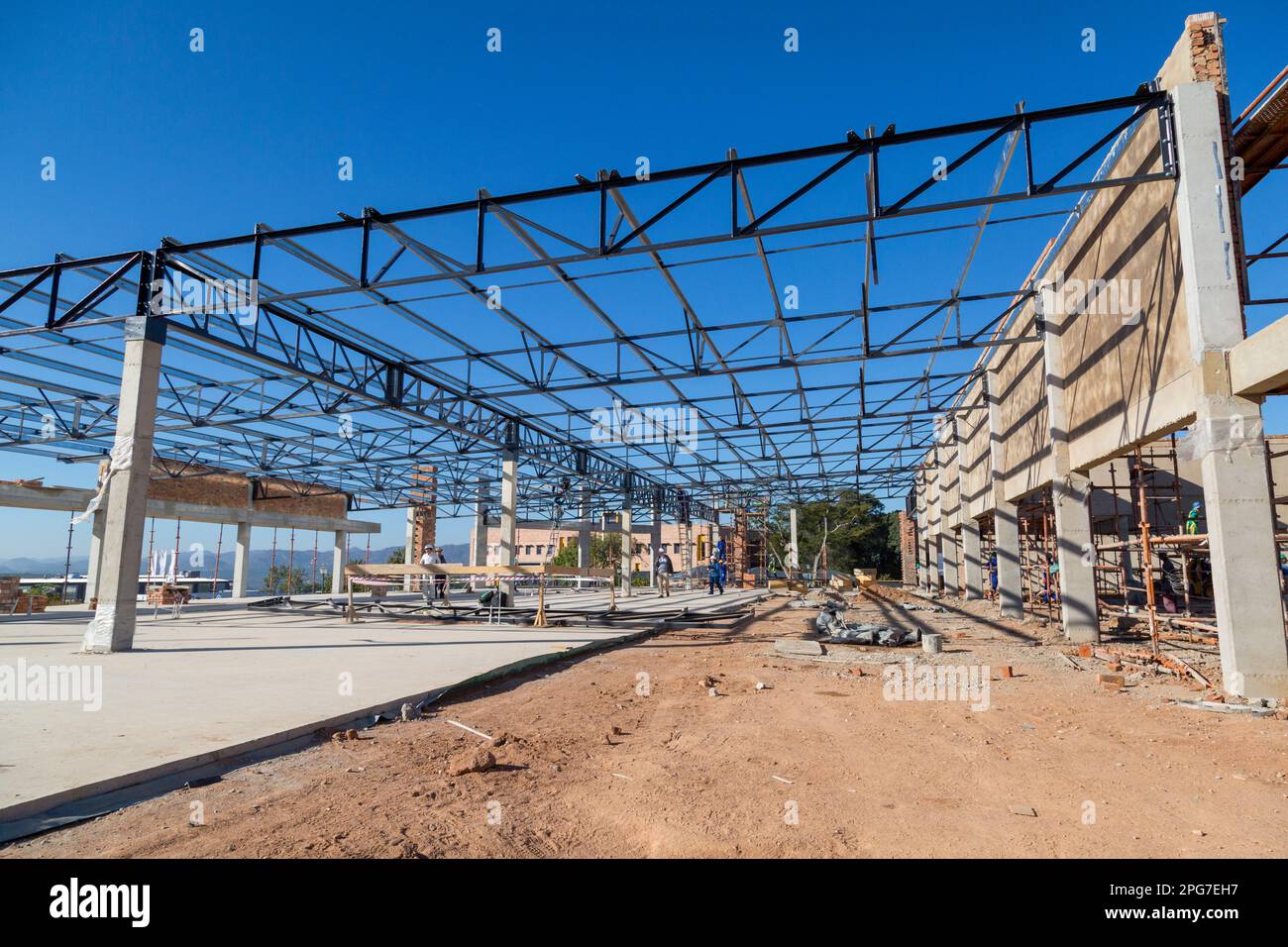 Construction of a showroom building during the early phases of ...