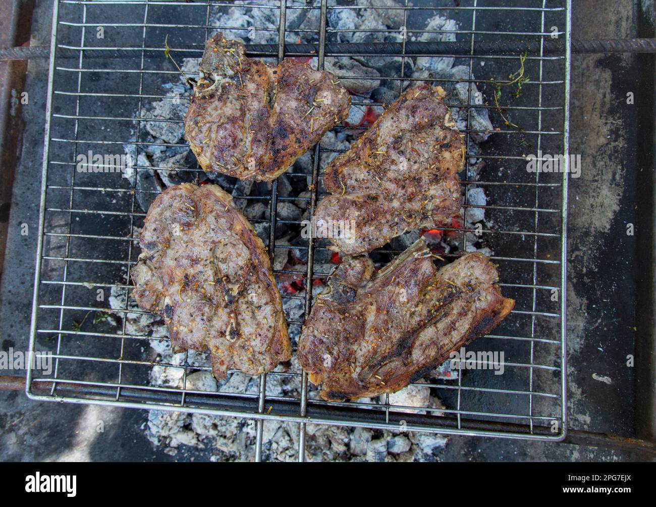 Fire on the braai hi-res stock photography and images - Alamy