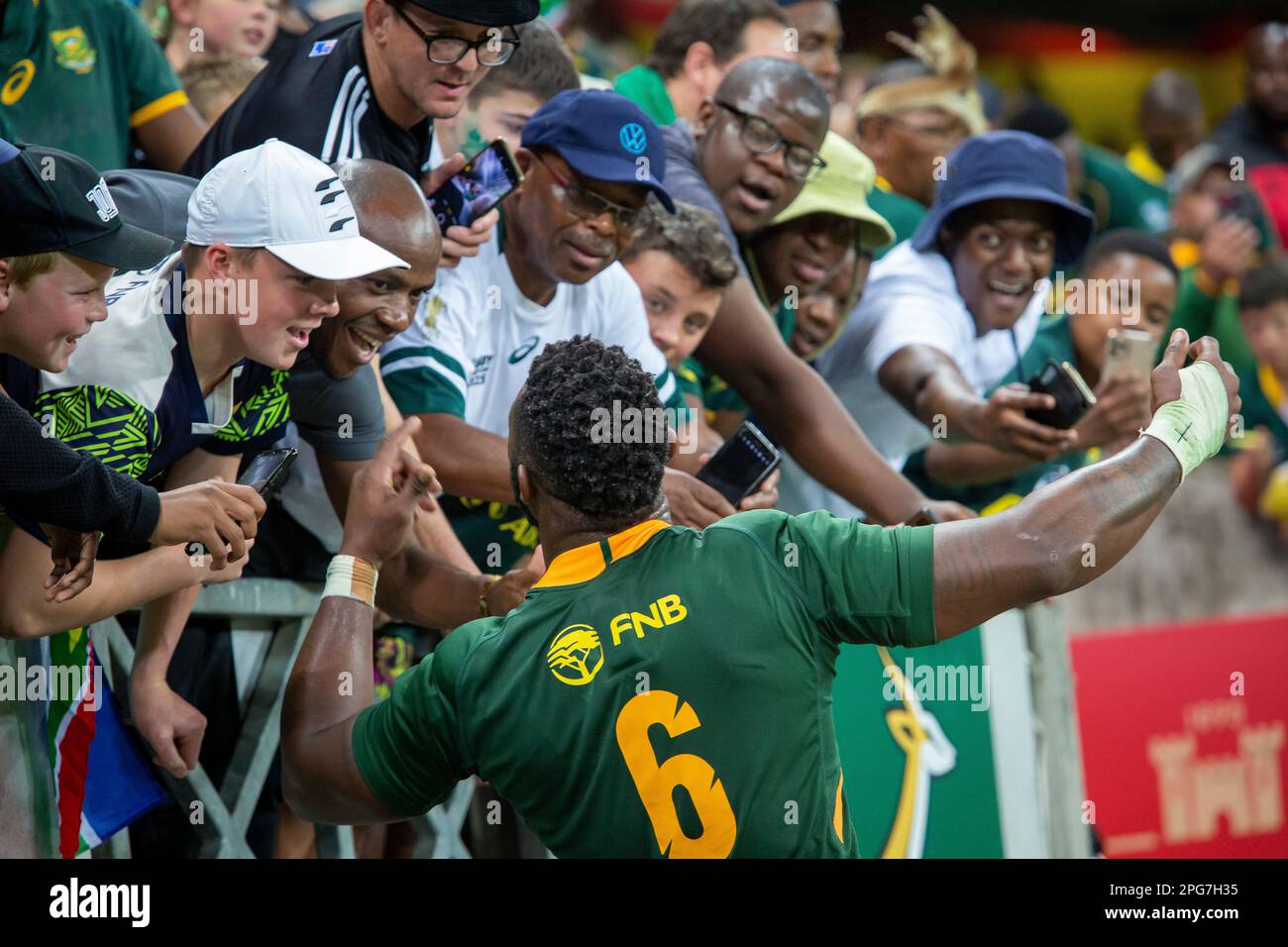 Springbok Captain Siya Kolisi talking to fans taking selfies with the ...