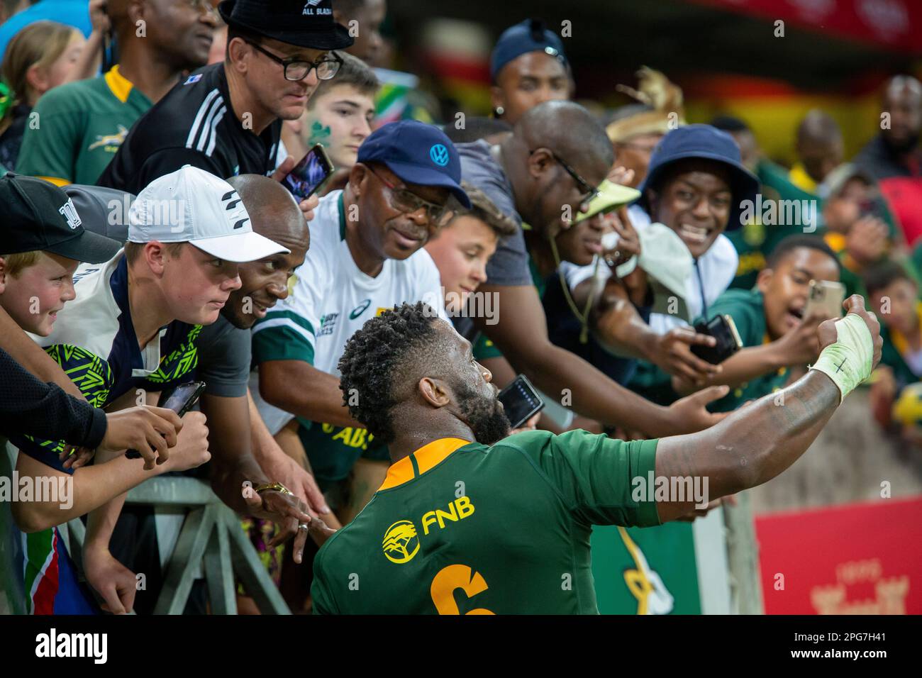 Team captain role hi-res stock photography and images - Alamy