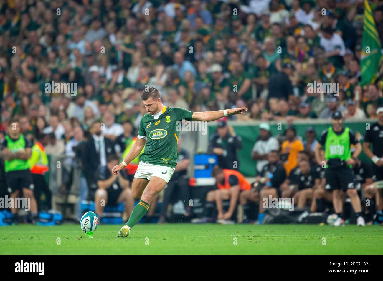 Springbok Handre Pollard taking a penalty kicks. 6 August 2022 ...