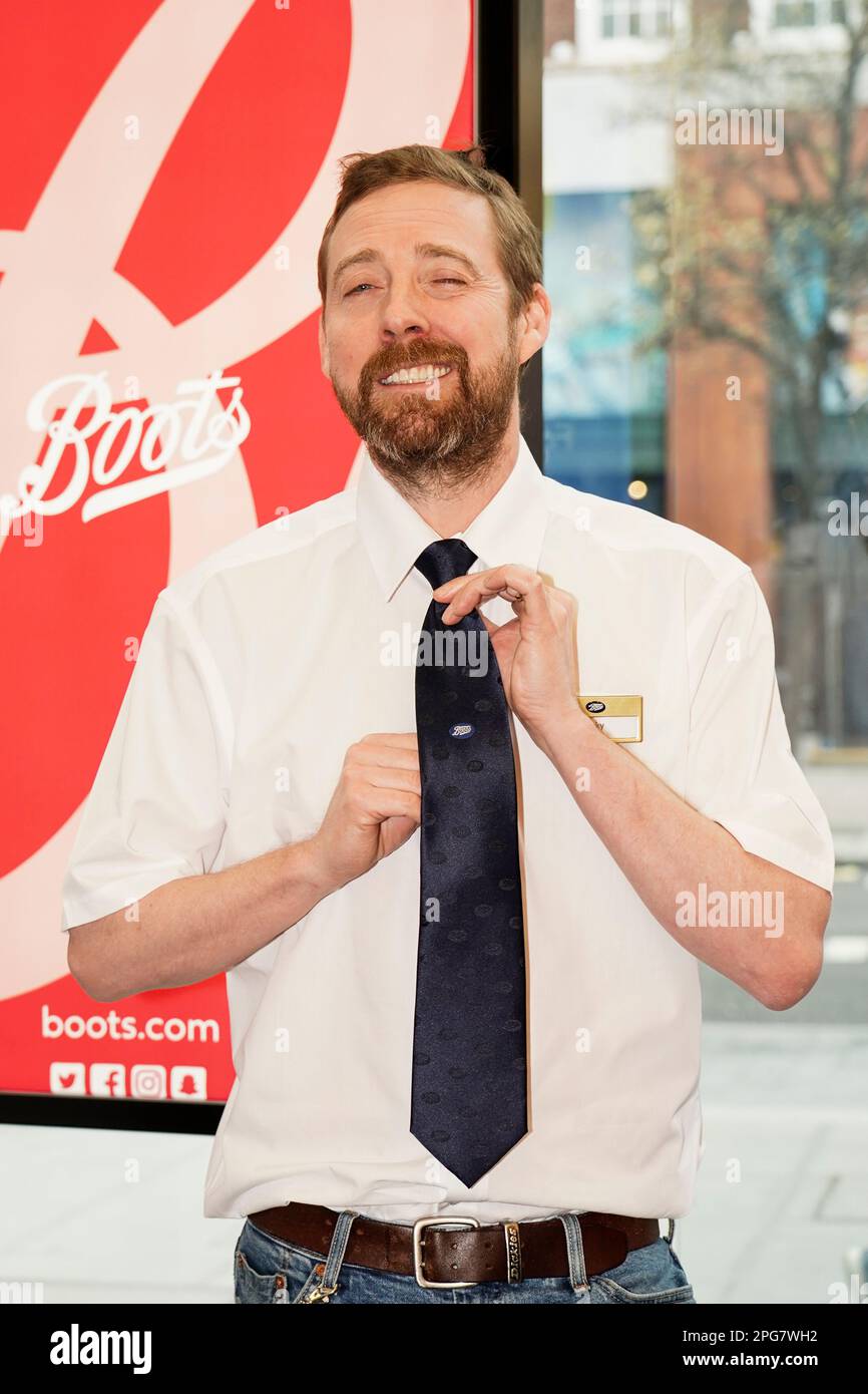 Ricky Wilson from the Kaiser Chiefs during a photo call in his role as ...