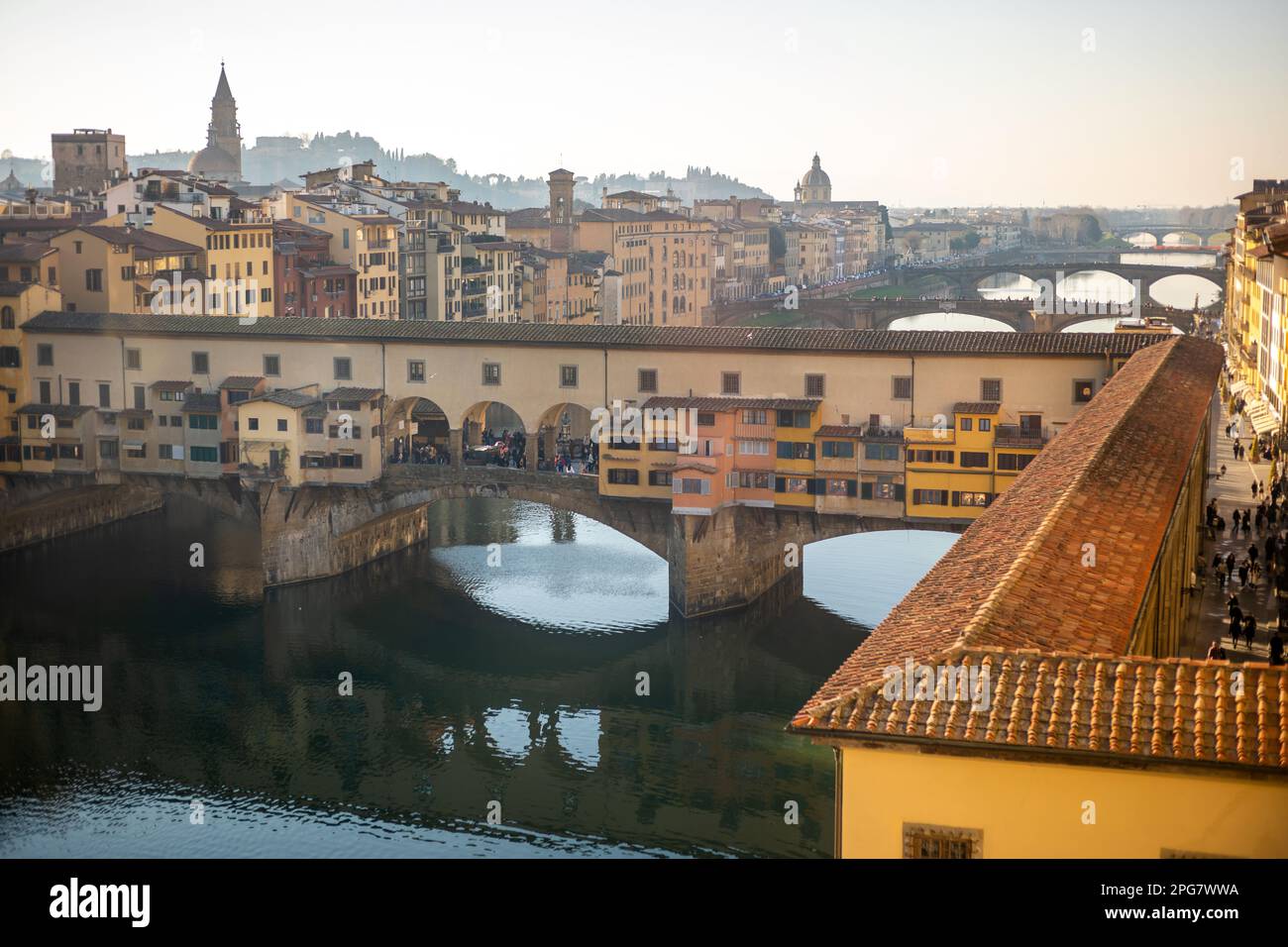 The famous Ponte Vecchio bridge in Florence with the Vasari corridor ...