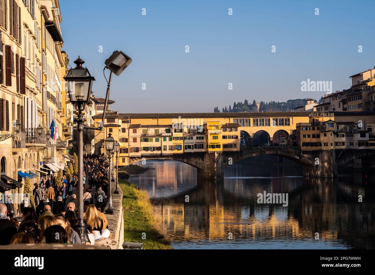 The famous Ponte Vecchio bridge in Florence with the Vasari corridor ...