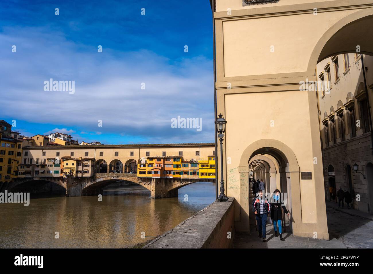 The famous Ponte Vecchio bridge in Florence with the Vasari corridor ...